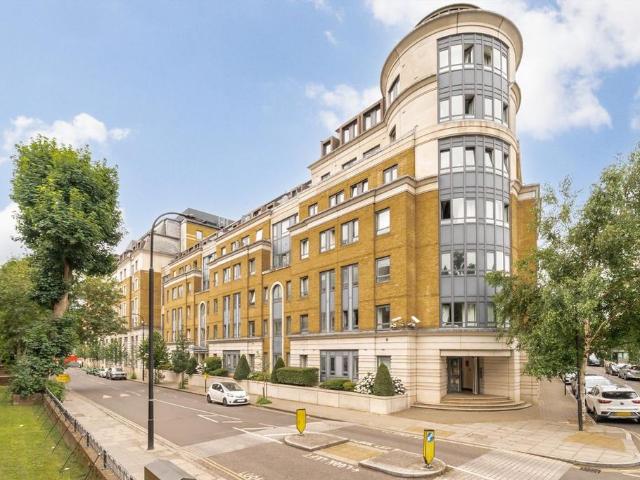 Regents Plaza Apartments, London NW6 1 bed flat to rent £2,000 pcm £462 pw