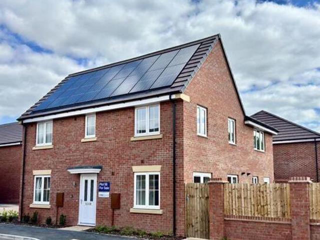 Regiment Way, Sutton Coldfield, 3 Bedroom Semi detached