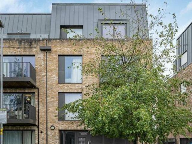 Regiment Hill, Mill Hill, 1 Bedroom Apartment