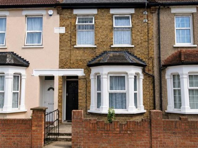 Regina Road, Southall UB2, London