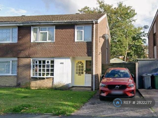 Regis Heath Road, Rowley Regis, B65 3 bed semi detached house to rent £1,095 pcm £253 pw