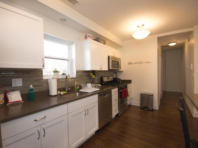Rehabbed 3BR Lincoln Park Gem w/ In Unit Laundry & Central A/C