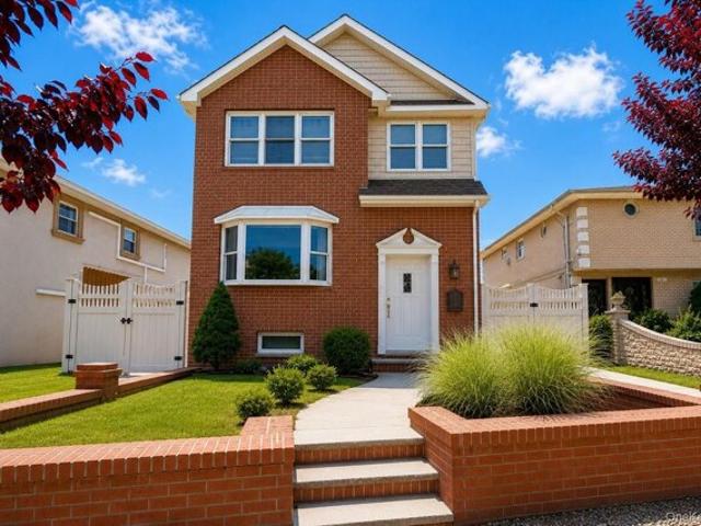 Reid Ave, Staten Island, Home For Sale