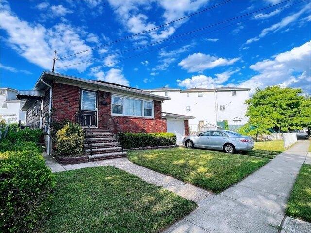 Reid Ave, Staten Island, Home For Sale