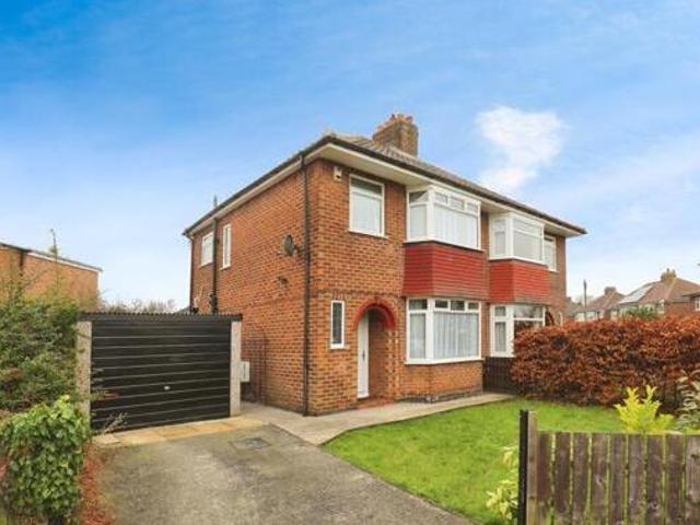 Reighton Drive, York, 3 Bedroom Semi detached