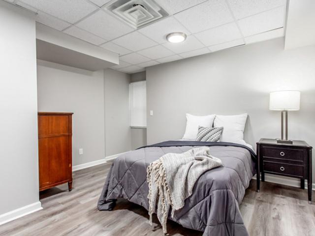 Relaxed Retreat in Woodstock! Respectful roommates welcome!