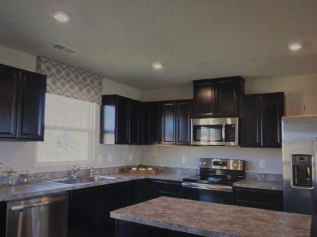 Relaxing/ Peaceful Townhouse