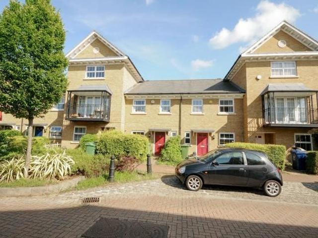 Reliance Way, Oxford OX4, 3 bed terraced house to rent, £2,000 pcm | PrimeLocation
