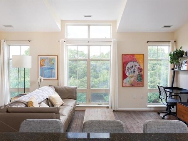 Repton Cir Unit,watertown, Condo For Sale