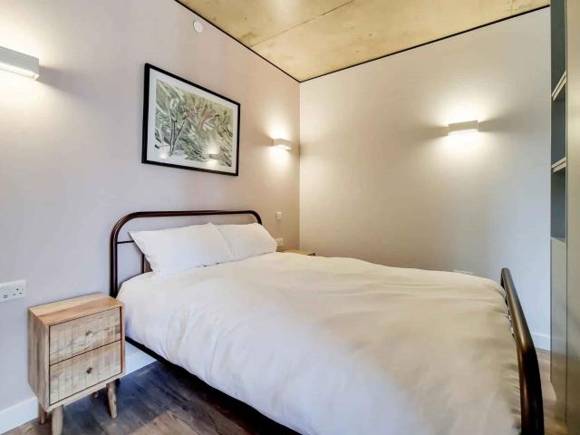 Repton Gardens, London Has an Apartment