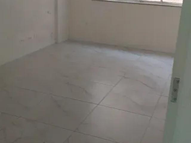 República conjunto comercial reformado, sem vaga