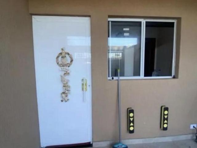 Repasse Paga no Nome Sobrado 2 dorm 2 wc com 75 m², 1 vaga