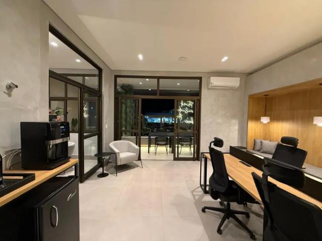 Apartamento com 2 dormitórios 1 suíte / Novo
