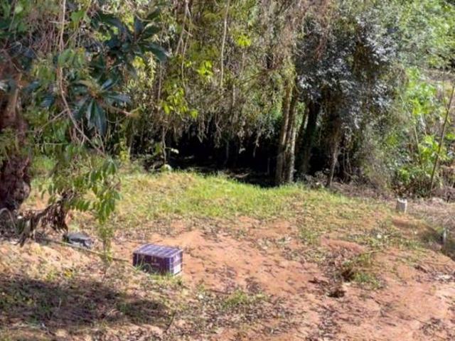 Restam poucas unidades de terreno 1000m² em Ibiúna