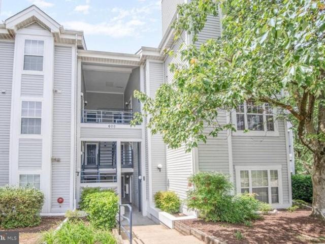 Resty Ln Apt,odenton, Condo For Sale