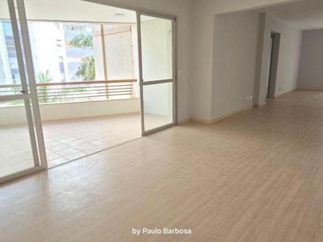 RES. ARAUCÁRIAS: BL.F: EXCELENTE APTO. MARAVILHOSA PLANTA 147m² APTO 3 QUARTOS 1 SUÍTE +DCE+VARANDA