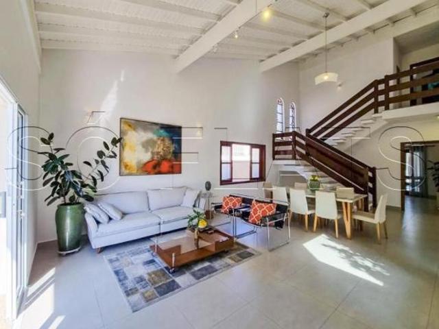 Res Villaggio Capriccio, casa alto padrão disponível para venda com 250m², 3 suítes e 2 vagas