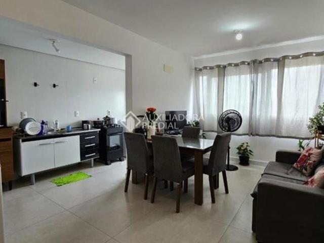 Reserva do Bosque: Apartamento 2 Dormitórios, Sala, Cozinha e Vaga no Santo Antônio