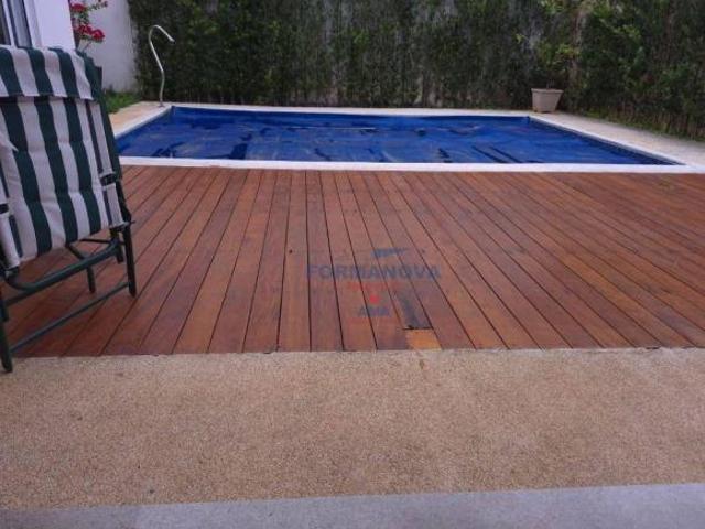 Casa com 3 Suítes à VENDA com 280 m² em condomínio fechado na Granja Viana