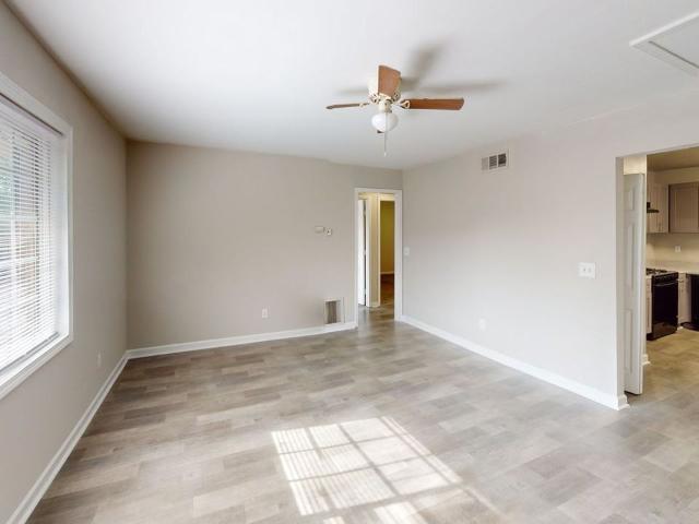Reserve at Maple Ridge 3 Bedroom Home for Rent at 3073 Washington Road, East Point, GA 30344