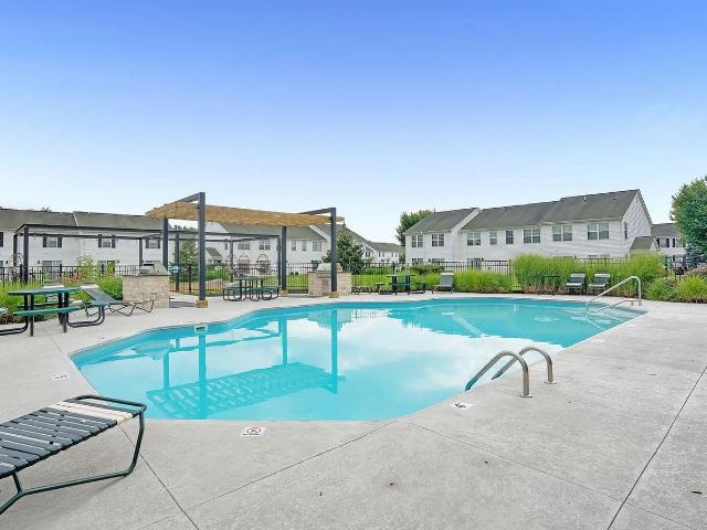 Reserve at Easton 2 Bedroom Apartment for Rent at 2710 Audubon Trl, Columbus, OH 43231 Brandywine
