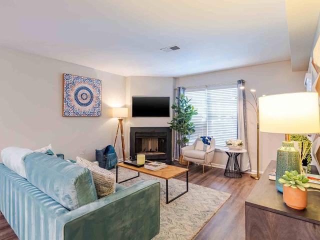 Reserve at Regency Park 1 Bedroom Apartment for Rent at 14411 Newton Patent Ct, Centreville, VA 20120 Centreville