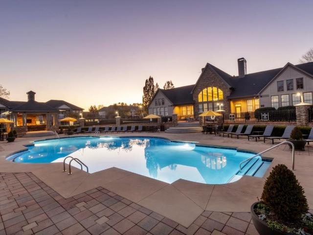 Reserve at Sugarloaf 3 Bedroom Apartment for Rent at 2605 Meadow Church Rd, Duluth, GA 30097