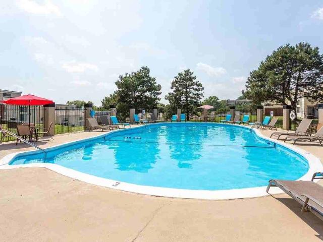 Reserve at the Knolls 1 Bedroom Apartment for Rent at 3816 N 109th Plz, Omaha, NE 68164