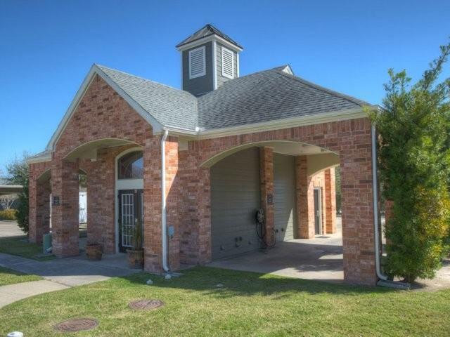 Reserve at Tranquility Lake 2 Bedroom Apartment for Rent at 2850 Oak Rd, Pearland, TX 77584