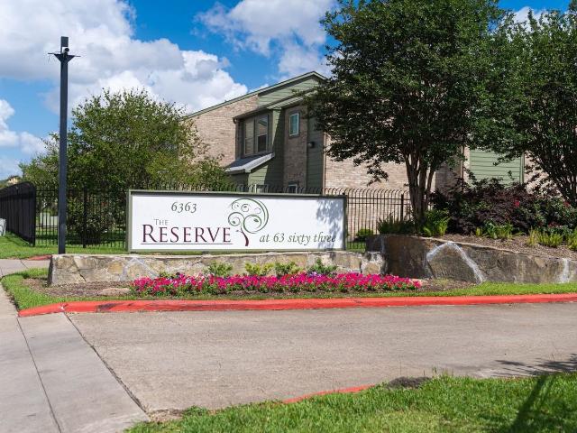 Reserve at 63 Sixty Three 2 Bedroom Apartment for Rent at 6363 W Airport Blvd, Houston, TX 77035 Greater Fondren Southwest