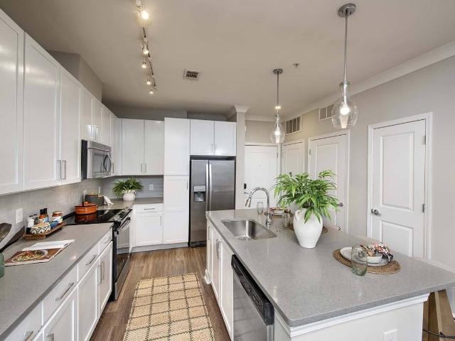 Reserve Decatur Apartments Studio Apartment for Rent at 2600 Milscott Dr, Decatur, GA 30033