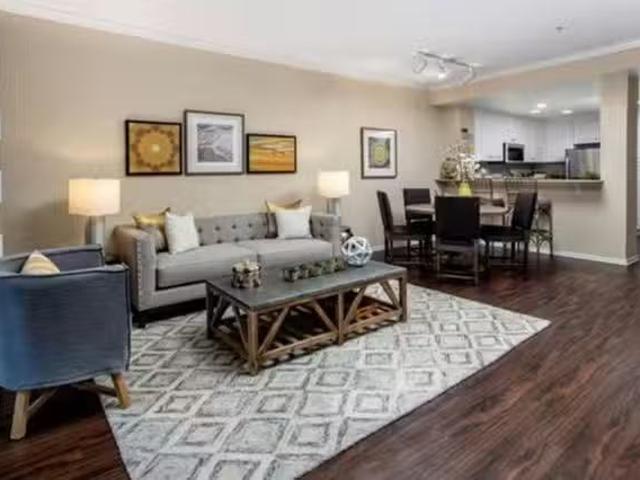 Reserve Drive