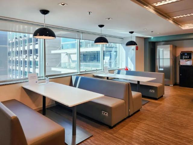 Reserve espaço de escritório aberto para empresas de todos os tamanhos em HQ SAO PAULO Paulista