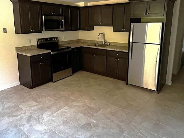 Reservoir Manor 10 1 Bedroom Apartment for Rent at 10 Reservoir Mnr, Seymour, CT 06483
