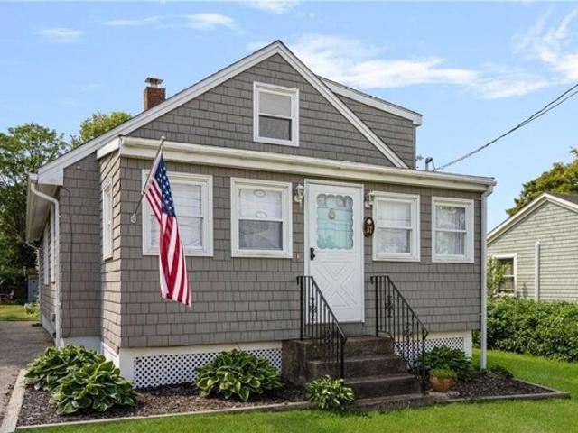 Reservoir Rd, Middletown, Home For Sale