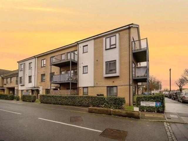 Reservoir Way, Ilford, 1 Bedroom Flat