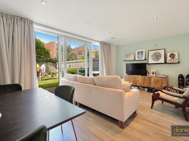 Reservoir Way, Willesden, London NW10, 3 bed terraced house to rent, £3,250 pcm | PrimeLocation