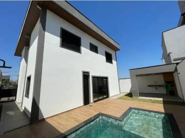 Resid Mantiqueira Casa venda, 209 m2, 4 quartos 3st, 4 banh, quintal, sacd, escritório, coz+arm