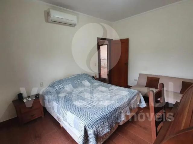 Residência Espetacular à Venda, Com Vista Privilegiada!