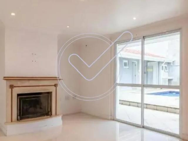 Residência para venda ou locação no Alphaville Residencial 09