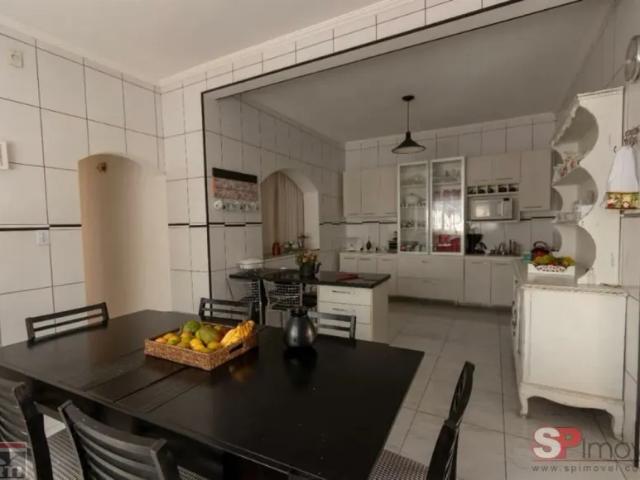 Residência térrea localizada no bairro de vila dionísia, r$ 852.000,00