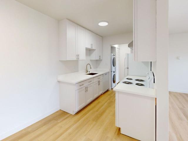 Residence 620 Studio Apartment for Rent at 620 5th Ave W, Seattle, WA 98119 Lower Queen Anne