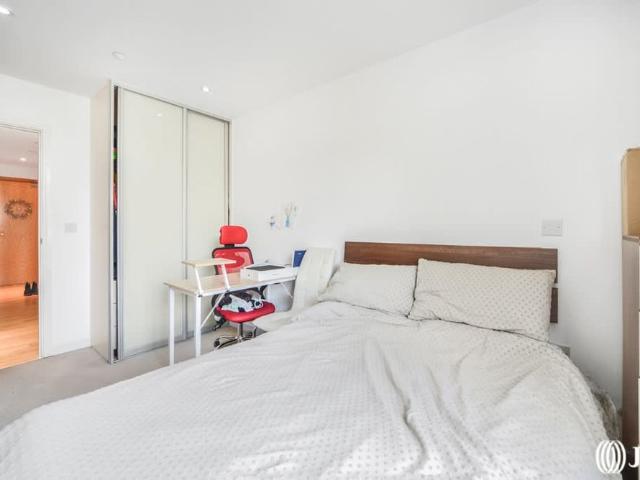 Residence Tower, N4