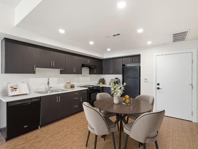 Residences on Farmer 2 Bedroom Apartment for Rent at 615 S Farmer Ave, Tempe, AZ 85281 Downtown Tempe