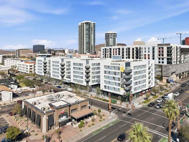 Residences on Farmer 2 Bedroom Apartment for Rent at 615 S Farmer Ave, Tempe, AZ 85281 Downtown Tempe