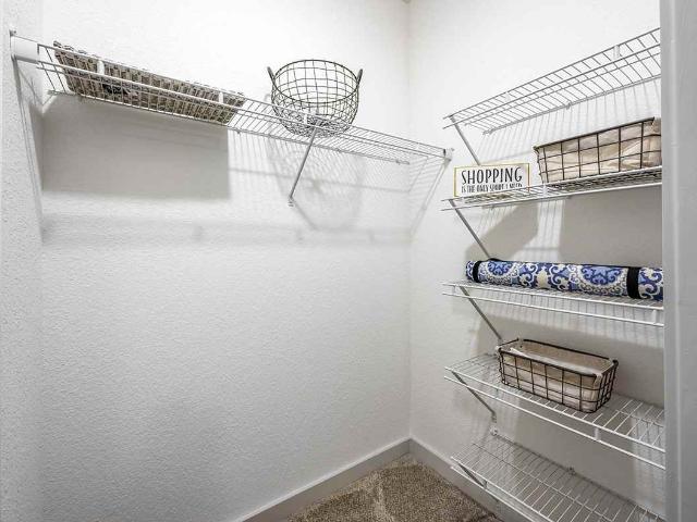 Residences at Markets West 1 Bedroom Apartment for Rent at 7400 Sw 13th Rd, Gainesville, FL 32607