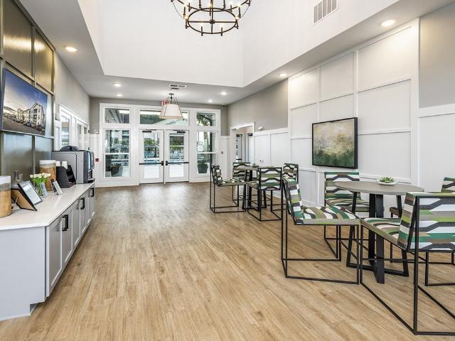 Residences at Markets West 2 Bedroom Apartment for Rent at 7400 Sw 13th Rd, Gainesville, FL 32607
