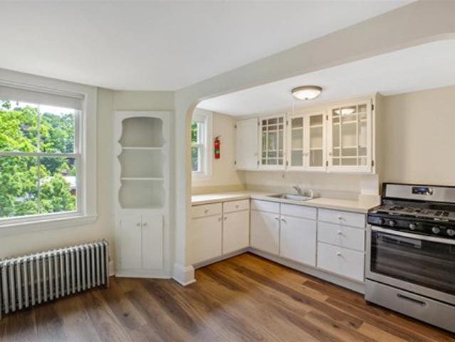 Residences at Andover 7 Argyle St 3 Bedroom 1.5 Bathroom