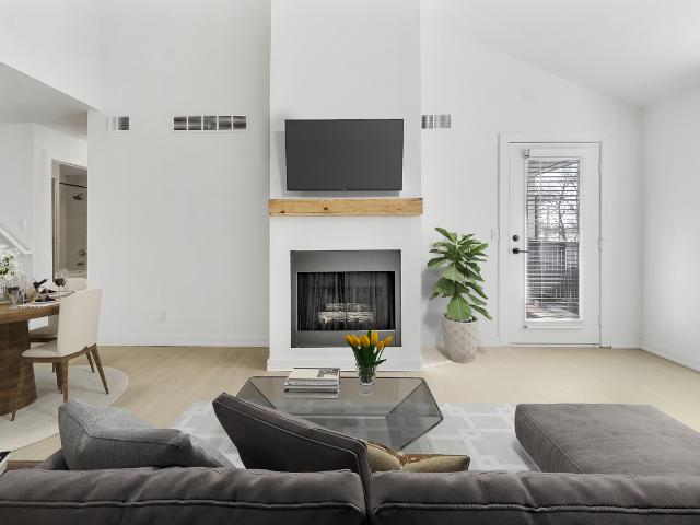 Residences at Bear Creek 1 Bedroom Apartment for Rent at 10025 W Dartmouth Ave, Lakewood, CO 80227 Bear Creek