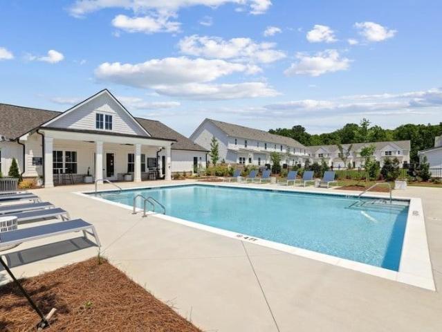 Residences at Bridgestone 3 Bedroom Apartment for Rent at 10 Bridgestone Ave, Conyers, GA 30013